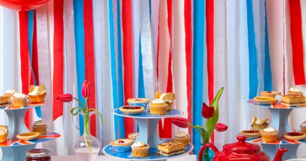 Queen's Platinum Jubilee Party Decorations